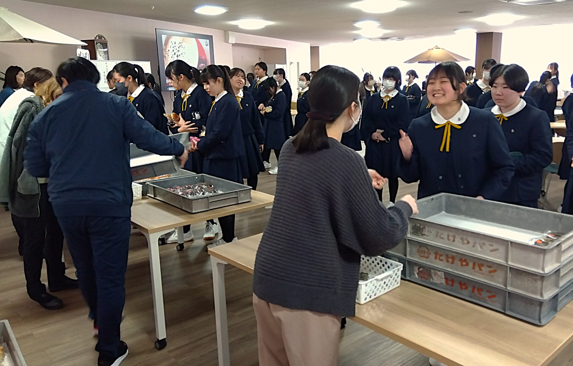 2025年2月13日 ♡SEIREIバレンタイン♡ | 校長室の窓から | 聖霊学園高等学校